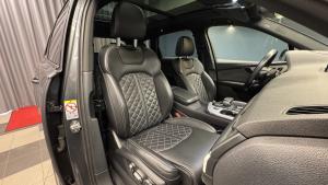 Pelēks Audi Q7 2018 Rīga, ar dzinēja tilpumu 4.00 L un nobraukumu 169 tūkst. km par 36990 €, foto 12 vietnē AUTOMOTO.COM.LV