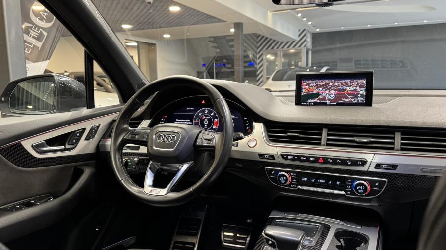 Pelēks Audi Q7 2018 Rīga, ar dzinēja tilpumu 4.00 L un nobraukumu 169 tūkst. km par 36990 €, foto 16 vietnē AUTOMOTO.COM.LV