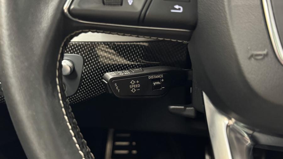 Pelēks Audi Q7 2018 Rīga, ar dzinēja tilpumu 4.00 L un nobraukumu 169 tūkst. km par 36990 €, foto 25 vietnē AUTOMOTO.COM.LV