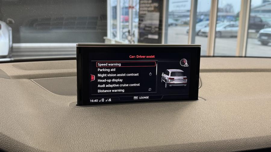 Pelēks Audi Q7 2018 Rīga, ar dzinēja tilpumu 4.00 L un nobraukumu 169 tūkst. km par 36990 €, foto 29 vietnē AUTOMOTO.COM.LV
