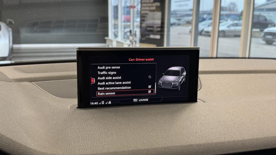 Pelēks Audi Q7 2018 Rīga, ar dzinēja tilpumu 4.00 L un nobraukumu 169 tūkst. km par 36990 €, foto 31 vietnē AUTOMOTO.COM.LV