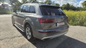 Grey Audi Q7 2018 in Klaipeda, with an engine capacity of 1.98 L and mileage of 176 thousand km for 18400 €, photo 5 on AUTOMOTO.COM.LV