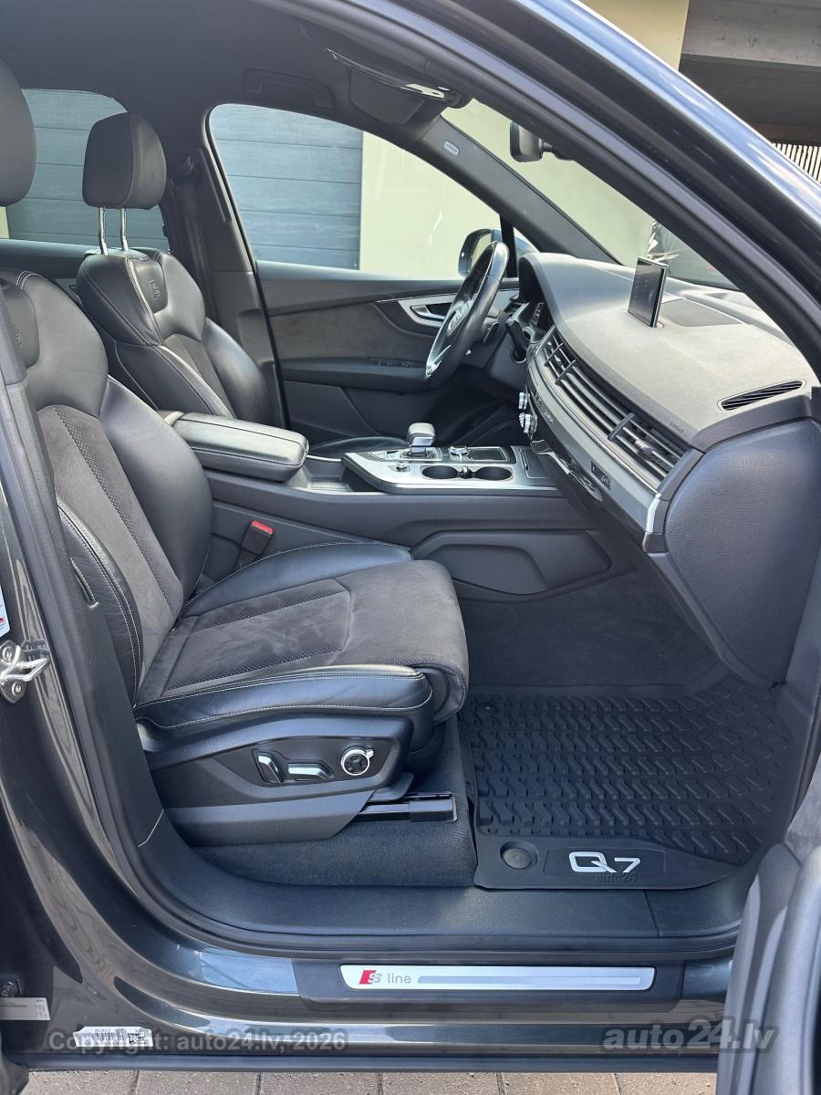 Pelēks Audi Q7 2018 Veru, ar dzinēja tilpumu 3.00 L un nobraukumu 160 tūkst. km par 26100 €, foto 11 vietnē AUTOMOTO.COM.LV