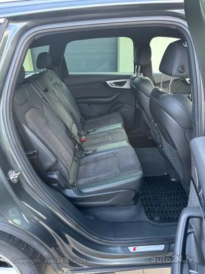 Pelēks Audi Q7 2018 Veru, ar dzinēja tilpumu 3.00 L un nobraukumu 160 tūkst. km par 26100 €, foto 13 vietnē AUTOMOTO.COM.LV