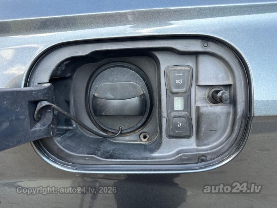 Pelēks Audi Q7 2018 Veru, ar dzinēja tilpumu 3.00 L un nobraukumu 160 tūkst. km par 26100 €, foto 15 vietnē AUTOMOTO.COM.LV