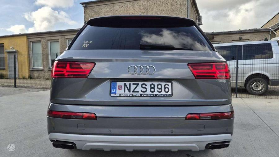Grey Audi Q7 2018 in Klaipeda, with an engine capacity of 2.00 L and mileage of 177 thousand km for 18600 €, photo 5 on AUTOMOTO.COM.LV