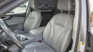 Grey Audi Q7 2018 in Klaipeda, with an engine capacity of 2.00 L and mileage of 177 thousand km for 18600 €, photo 15 on AUTOMOTO.COM.LV
