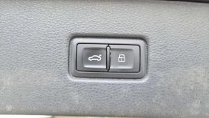 Grey Audi Q7 2018 in Klaipeda, with an engine capacity of 2.00 L and mileage of 177 thousand km for 18600 €, photo 20 on AUTOMOTO.COM.LV