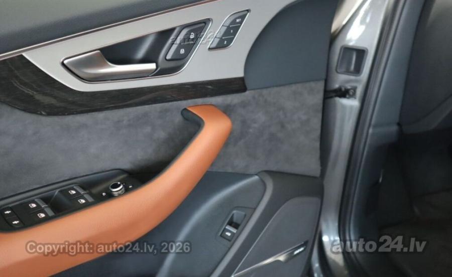 Grey Audi Q7 2018 in Tallinn, with an engine capacity of 3.00 L and mileage of 82 thousand km for 49476 €, photo 10 on AUTOMOTO.COM.LV