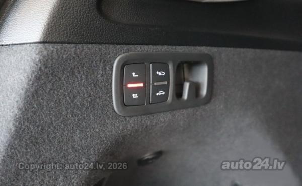 Ауди Ку 7 2018 в Таллин на AUTOMOTO.COM.LV Серый Ауди Ку 7 2018 в Таллин, объемом двигателя 3.00 л и пробегом 82 тыс. км за 49476 €, фото 11 на AUTOMOTO.COM.LV