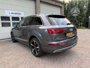 Grey Audi Q7 2018 in Raseiniai, with an engine capacity of 3.00 L and mileage of 171 thousand km for 22150 €, photo 8 on AUTOMOTO.COM.LV