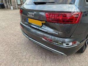 Grey Audi Q7 2018 in Raseiniai, with an engine capacity of 3.00 L and mileage of 171 thousand km for 22150 €, photo 25 on AUTOMOTO.COM.LV