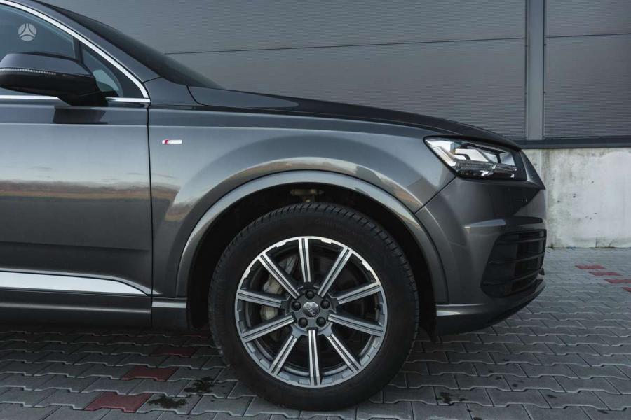 Pelēks Audi Q7 2019 Šauļi, ar dzinēja tilpumu 3.00 L un nobraukumu 16 tūkst. km par 30000 €, foto 4 vietnē AUTOMOTO.COM.LV