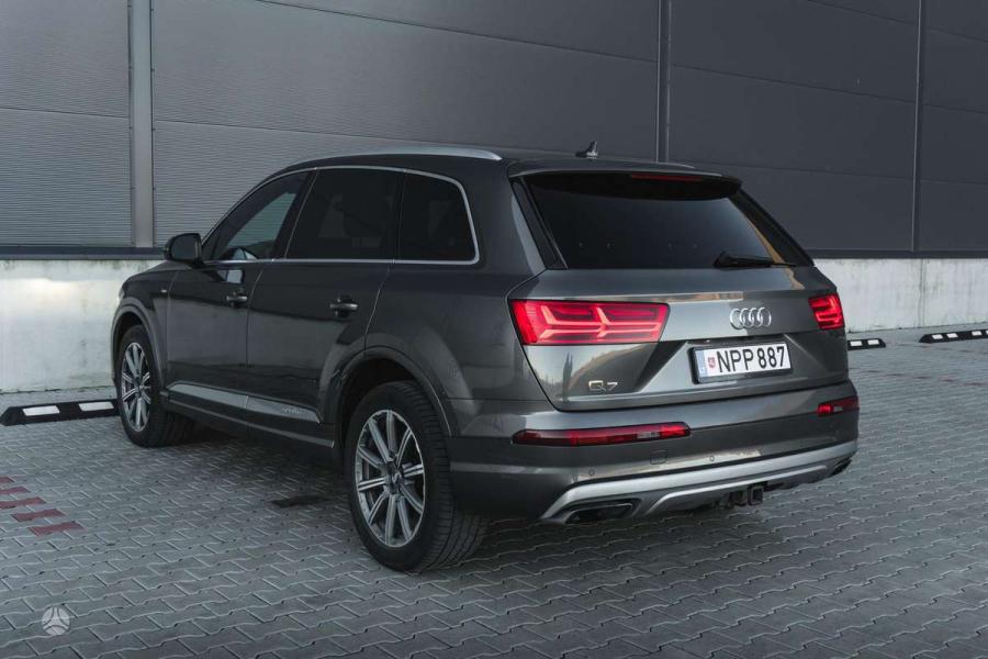 Pelēks Audi Q7 2019 Šauļi, ar dzinēja tilpumu 3.00 L un nobraukumu 16 tūkst. km par 30000 €, foto 5 vietnē AUTOMOTO.COM.LV
