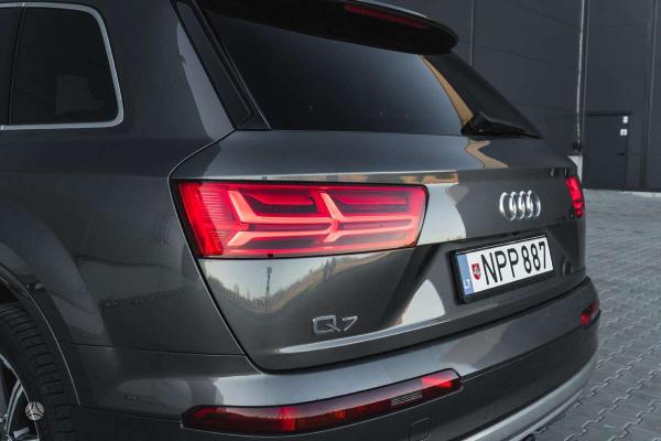 Pelēks Audi Q7 2019 Šauļi, ar dzinēja tilpumu 3.00 L un nobraukumu 16 tūkst. km par 30000 €, foto 9 vietnē AUTOMOTO.COM.LV