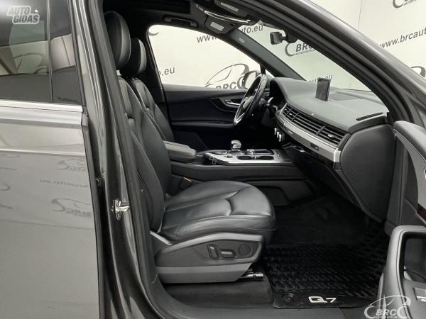 Pelēks Audi Q7 2019 Avižieniai, ar dzinēja tilpumu 2.00 L un nobraukumu 98 tūkst. km par 19900 €, foto 4 vietnē AUTOMOTO.COM.LV