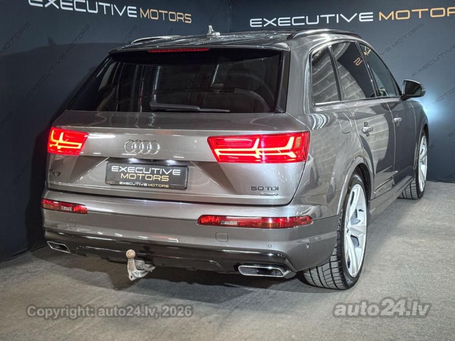 Grey Audi Q7 2019 in Tallinn, with an engine capacity of 3.00 L and mileage of 197 thousand km for 32900 €, photo 14 on AUTOMOTO.COM.LV