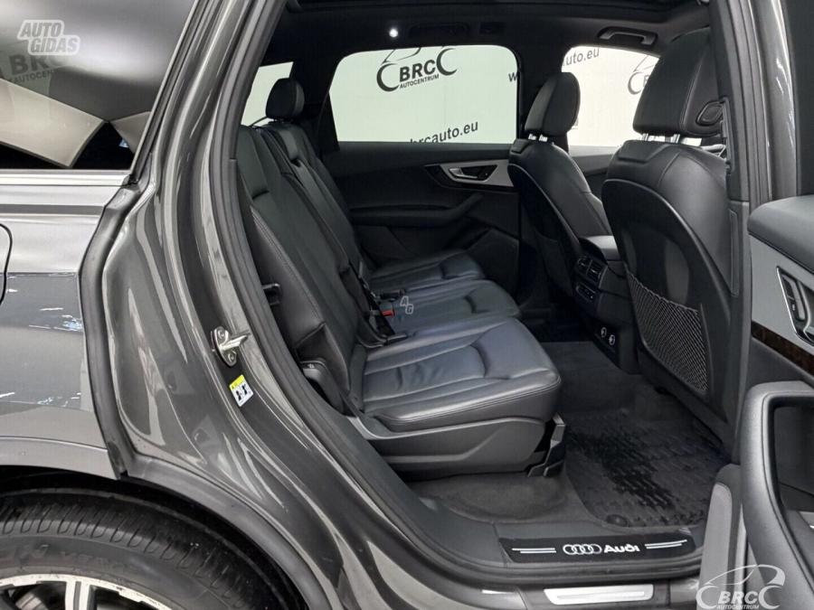 Grey Audi Q7 2019 in Avizieniai, with an engine capacity of 2.00 L and mileage of 98 thousand km for 21900 €, photo 10 on AUTOMOTO.COM.LV