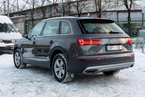 Grey Audi Q7 2019 in Riga, with an engine capacity of 3.00 L and mileage of 260 thousand km for 20490 €, photo 3 on AUTOMOTO.COM.LV