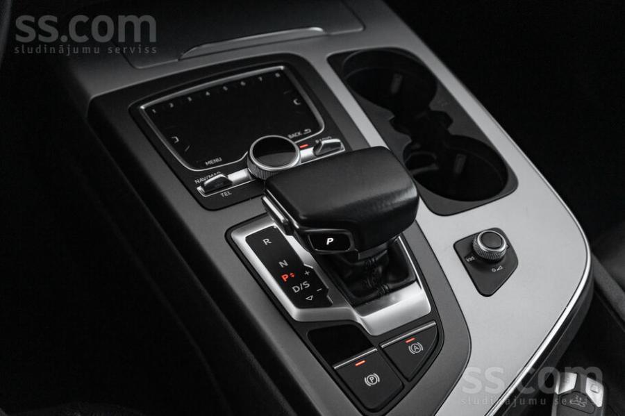 Grey Audi Q7 2019 in Riga, with an engine capacity of 3.00 L and mileage of 260 thousand km for 20490 €, photo 21 on AUTOMOTO.COM.LV