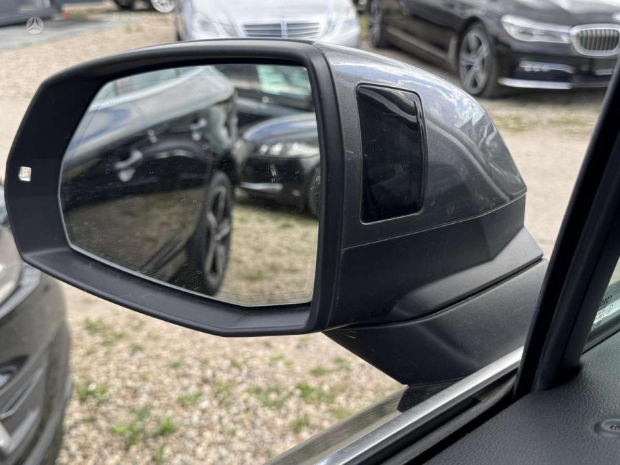 Серый Ауди Ку 7 2019 в Вильнюс, объемом двигателя 2.00 л и пробегом 99 тыс. км за 19900 €, фото 20 на AUTOMOTO.COM.LV