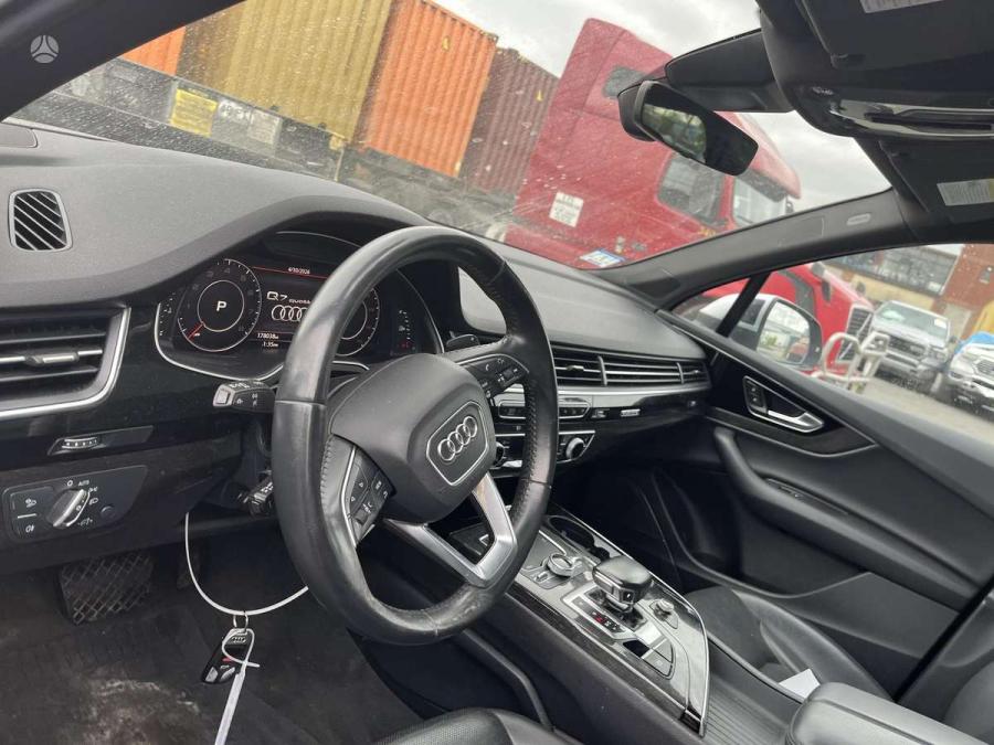 Серый Ауди Ку 7 2019 в Вильнюс, объемом двигателя 3.00 л и пробегом 287 тыс. км за 14200 €, фото 15 на AUTOMOTO.COM.LV
