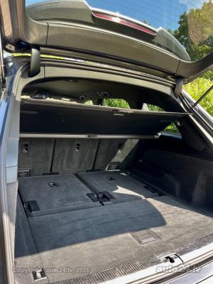 Pelēks Audi Q7 2019 Tallina, ar dzinēja tilpumu 3.00 L un nobraukumu 167 tūkst. km par 37900 €, foto 15 vietnē AUTOMOTO.COM.LV