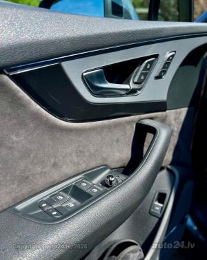 Pelēks Audi Q7 2019 Tallina, ar dzinēja tilpumu 3.00 L un nobraukumu 167 tūkst. km par 37900 €, foto 17 vietnē AUTOMOTO.COM.LV