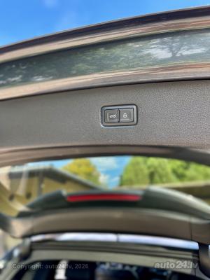Pelēks Audi Q7 2019 Tallina, ar dzinēja tilpumu 3.00 L un nobraukumu 167 tūkst. km par 37900 €, foto 19 vietnē AUTOMOTO.COM.LV