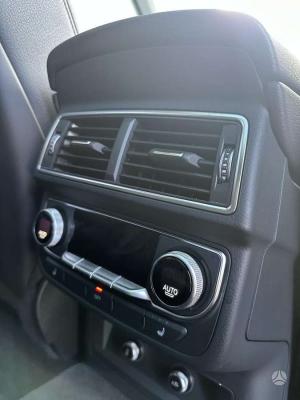 Grey Audi Q7 2019 in Klaipeda, with an engine capacity of 3.00 L and mileage of 117 thousand km for 29800 €, photo 12 on AUTOMOTO.COM.LV