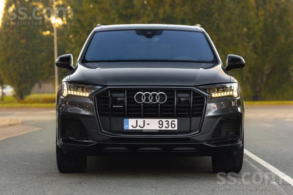 Grey Audi Q7 2020 in Jelgava, with an engine capacity of 3.00 L and mileage of 151 thousand km for 42900 €, photo 6 on AUTOMOTO.COM.LV