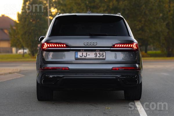 Grey Audi Q7 2020 in Jelgava, with an engine capacity of 3.00 L and mileage of 151 thousand km for 42900 €, photo 7 on AUTOMOTO.COM.LV