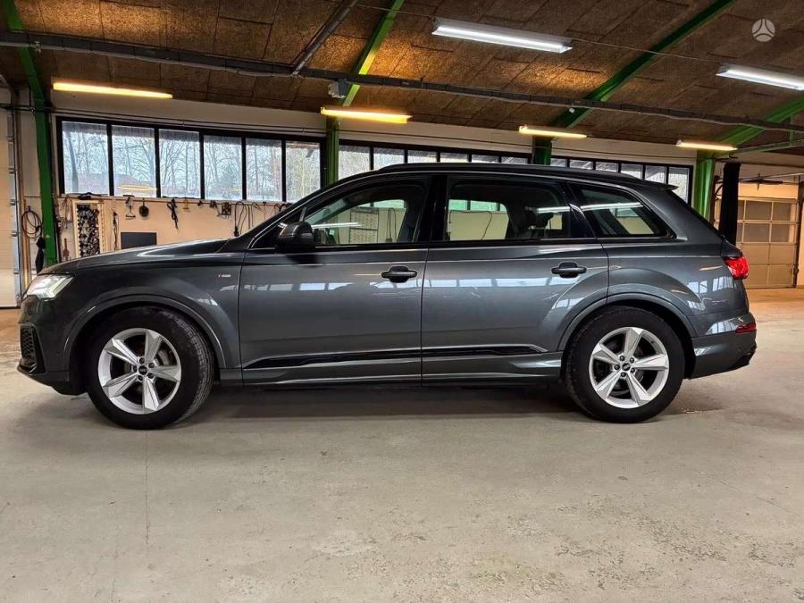 Pelēks Audi Q7 2020 Kauņa, ar dzinēja tilpumu 2.97 L un nobraukumu 182 tūkst. km par 39950 €, foto 4 vietnē AUTOMOTO.COM.LV