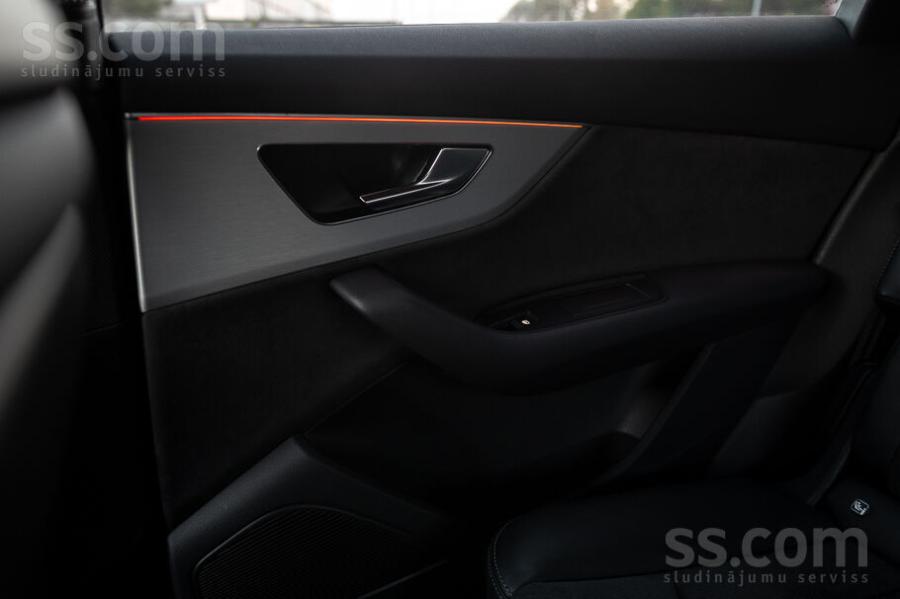 Pelēks Audi Q7 2020 Jelgava, ar dzinēja tilpumu 3.00 L un nobraukumu 158 tūkst. km par 37900 €, foto 24 vietnē AUTOMOTO.COM.LV