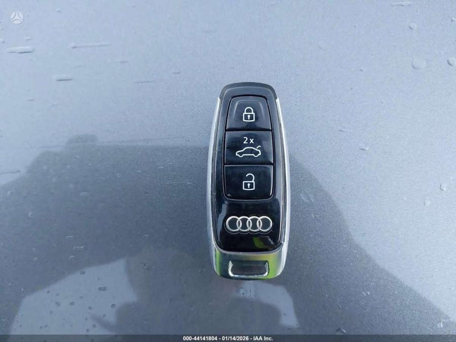 Серый Ауди Ку 7 2020 в Вильнюс, объемом двигателя 3.00 л и пробегом 159 тыс. км за 23500 €, фото 16 на AUTOMOTO.COM.LV