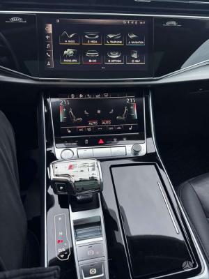 Grey Audi Q7 2020 in Vilnius, with an engine capacity of 2.97 L and mileage of 116 thousand km for 39700 €, photo 16 on AUTOMOTO.COM.LV