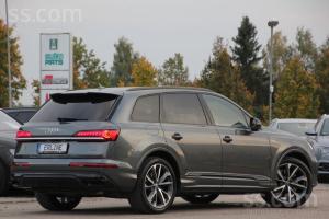 Grey Audi Q7 2020 in Tukums, with an engine capacity of 3.00 L and mileage of 163 thousand km for 38990 €, photo 3 on AUTOMOTO.COM.LV