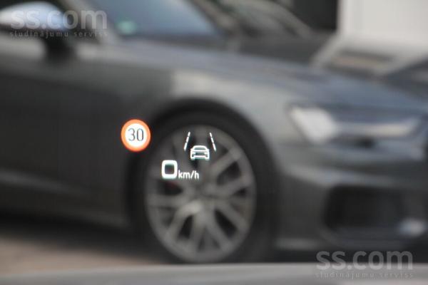 Grey Audi Q7 2020 in Tukums, with an engine capacity of 3.00 L and mileage of 163 thousand km for 38990 €, photo 10 on AUTOMOTO.COM.LV
