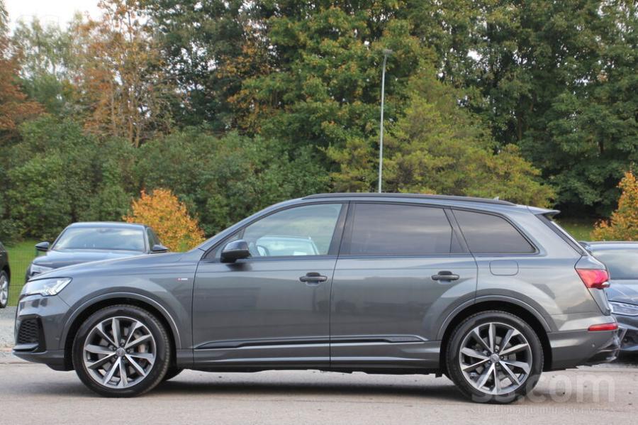 Grey Audi Q7 2020 in Tukums, with an engine capacity of 3.00 L and mileage of 163 thousand km for 38990 €, photo 11 on AUTOMOTO.COM.LV