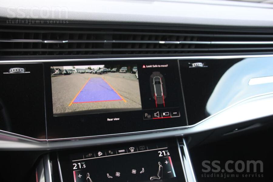 Grey Audi Q7 2020 in Tukums, with an engine capacity of 3.00 L and mileage of 163 thousand km for 38990 €, photo 14 on AUTOMOTO.COM.LV