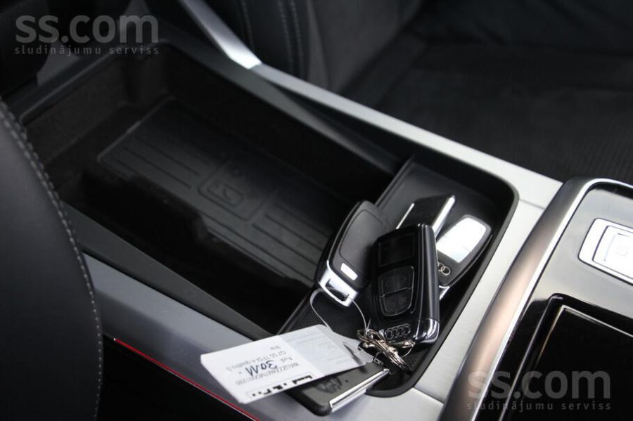 Grey Audi Q7 2020 in Tukums, with an engine capacity of 3.00 L and mileage of 163 thousand km for 38990 €, photo 34 on AUTOMOTO.COM.LV
