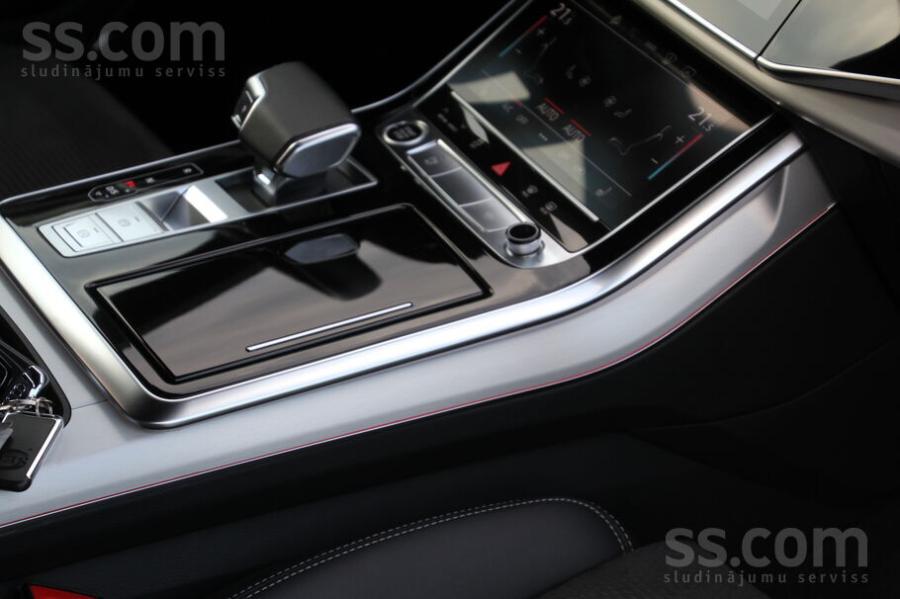 Grey Audi Q7 2020 in Tukums, with an engine capacity of 3.00 L and mileage of 163 thousand km for 38990 €, photo 35 on AUTOMOTO.COM.LV