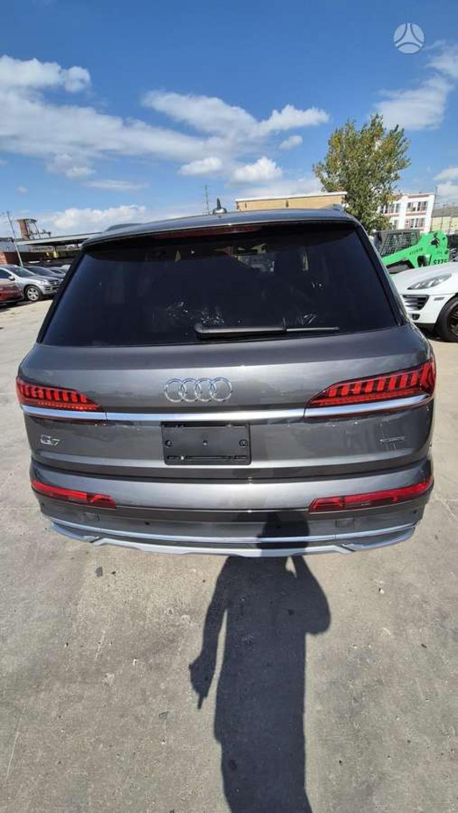 Grey Audi Q7 2021 in Kaunas, with an engine capacity of 3.00 L and mileage of 11 thousand km for 29040 €, photo 7 on AUTOMOTO.COM.LV