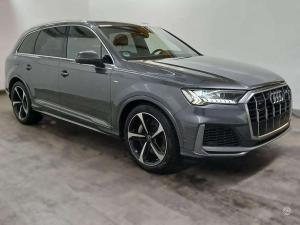 Grey Audi Q7 2021 in Vilnius, with an engine capacity of 3.00 L and mileage of 107 thousand km for 50600 €, photo  on AUTOMOTO.COM.LV