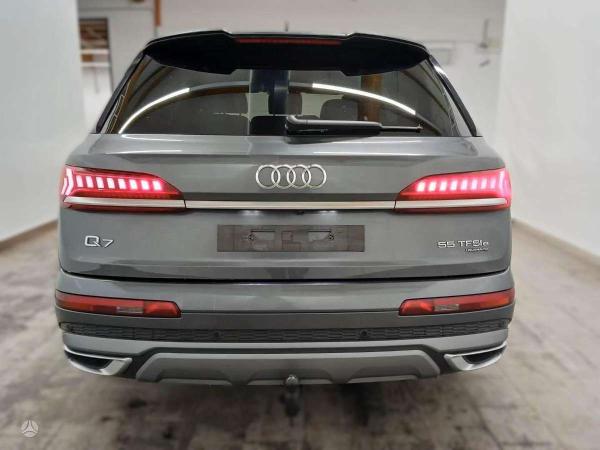 Pelēks Audi Q7 2021 Viļņa, ar dzinēja tilpumu 3.00 L un nobraukumu 107 tūkst. km par 50600 €, foto 5 vietnē AUTOMOTO.COM.LV