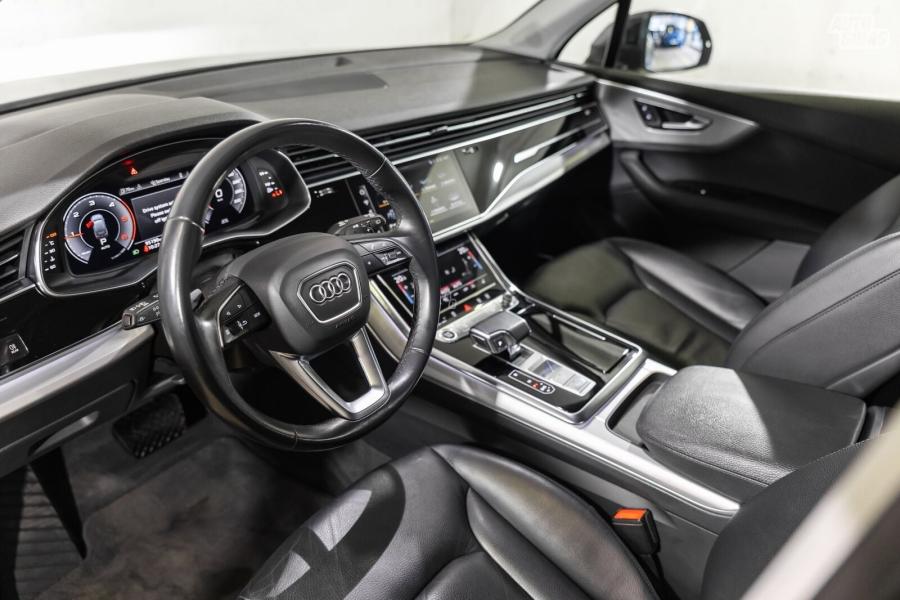 Grey Audi Q7 2021 in Vilnius, with an engine capacity of 3.00 L and mileage of 95 thousand km for 44881 €, photo 11 on AUTOMOTO.COM.LV