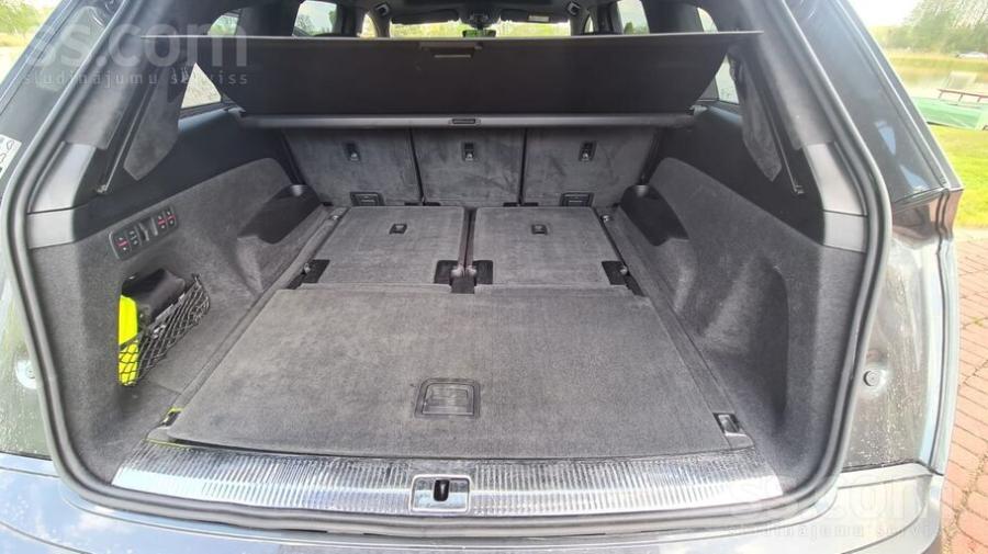 Grey Audi Q7 2021 in Kuldiga, with an engine capacity of 4.00 L and mileage of 68 thousand km for 69500 €, photo 16 on AUTOMOTO.COM.LV