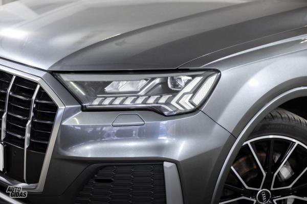 Grey Audi Q7 2021 in Vilnius, with an engine capacity of 3.00 L and mileage of 95 thousand km for 41994 €, photo 7 on AUTOMOTO.COM.LV