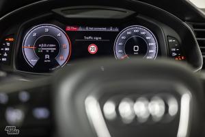 Grey Audi Q7 2021 in Vilnius, with an engine capacity of 3.00 L and mileage of 95 thousand km for 41994 €, photo 25 on AUTOMOTO.COM.LV