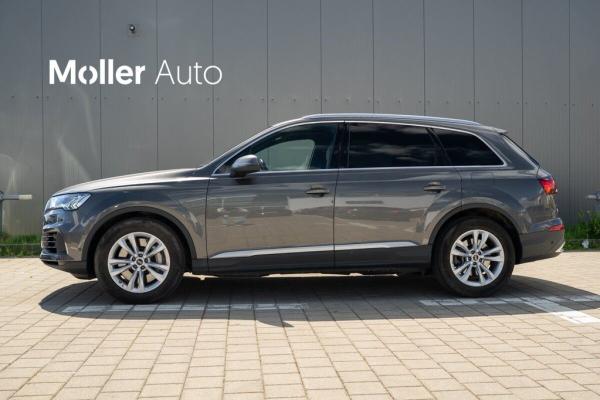 Grey Audi Q7 2021 in Vilnius, with an engine capacity of 3.00 L and mileage of 98 thousand km for 48300 €, photo 2 on AUTOMOTO.COM.LV
